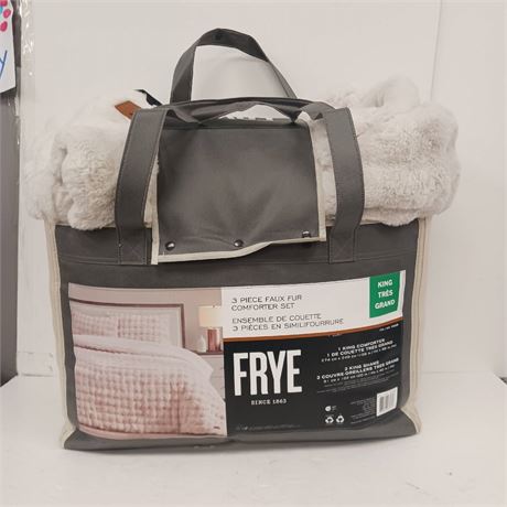Events Viewbid - Frye 3 Piece Faux Fur Comforter Set King Size 108" x ...